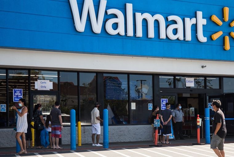Walmart الأمريكية توسع أعمالها في تكساس.. ومنافسة قوية بين كار...